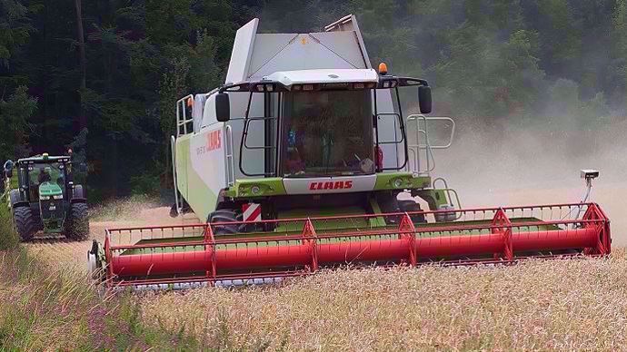60 % des agriculteurs font appel à quelqu'un pour les aider à la moisson