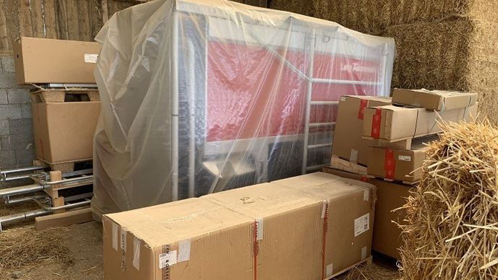 Reportage construction stabulation, plan de bâtiment, robot de traite Lely