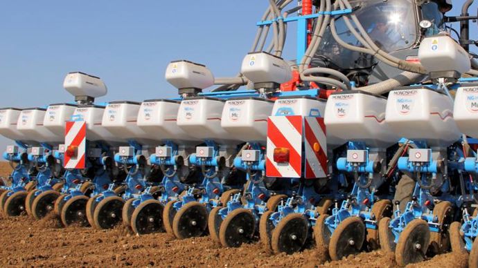 Monosem : Un semoir entièrement électrique