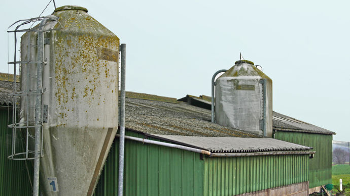 Environnement : Que faire des bâtiments amiantés