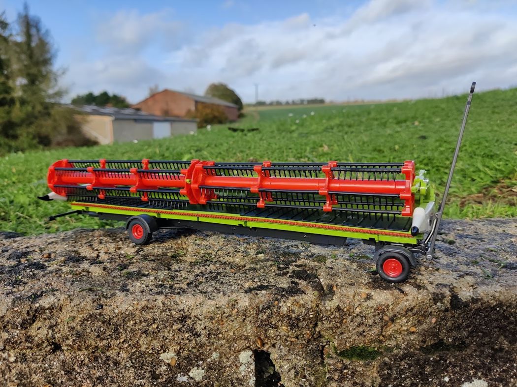 Miniature : Wiking dévoile une version Montana de la Claas Trion