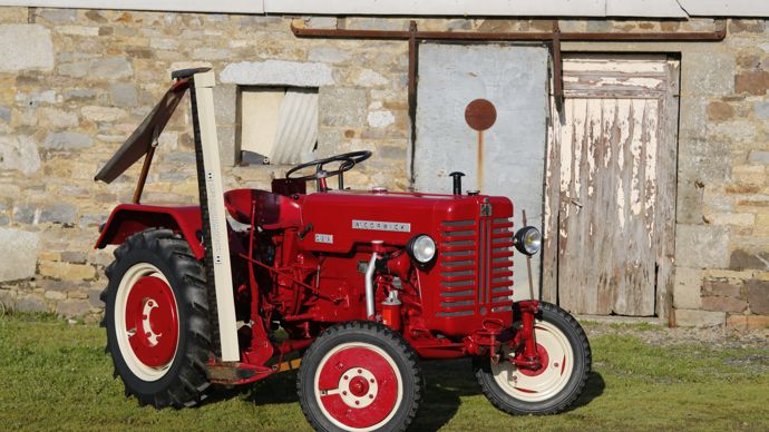 Le McCormick D-219 a été fabriqué dans l'usine allemande de Neuss.