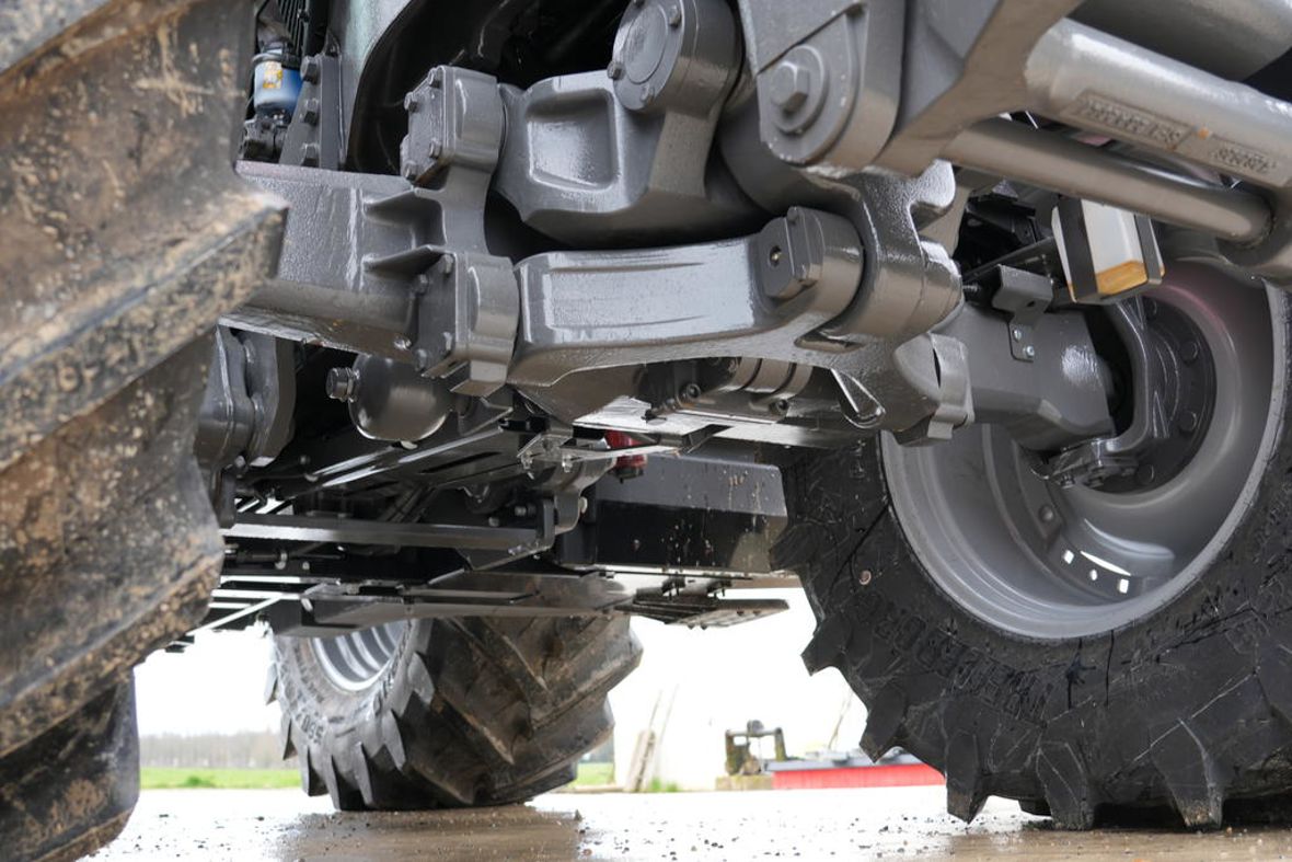 Massey Ferguson 6S.155 Dyna-6 : le point technique en 4 étapes