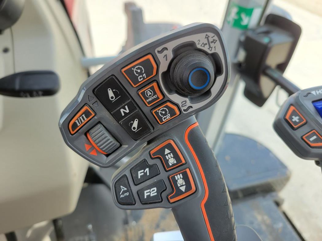 Massey Ferguson 6S.155 Dyna-6 : le point technique en 4 étapes