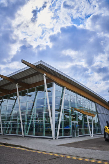 CNH Industrial : 60 ans et 2 millions de tracteurs assemblés à Basildon