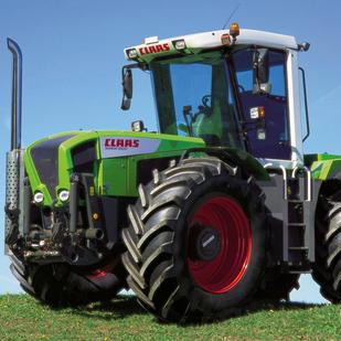 Fiche technique Tracteurs CLAAS XERION 3300 de 2011